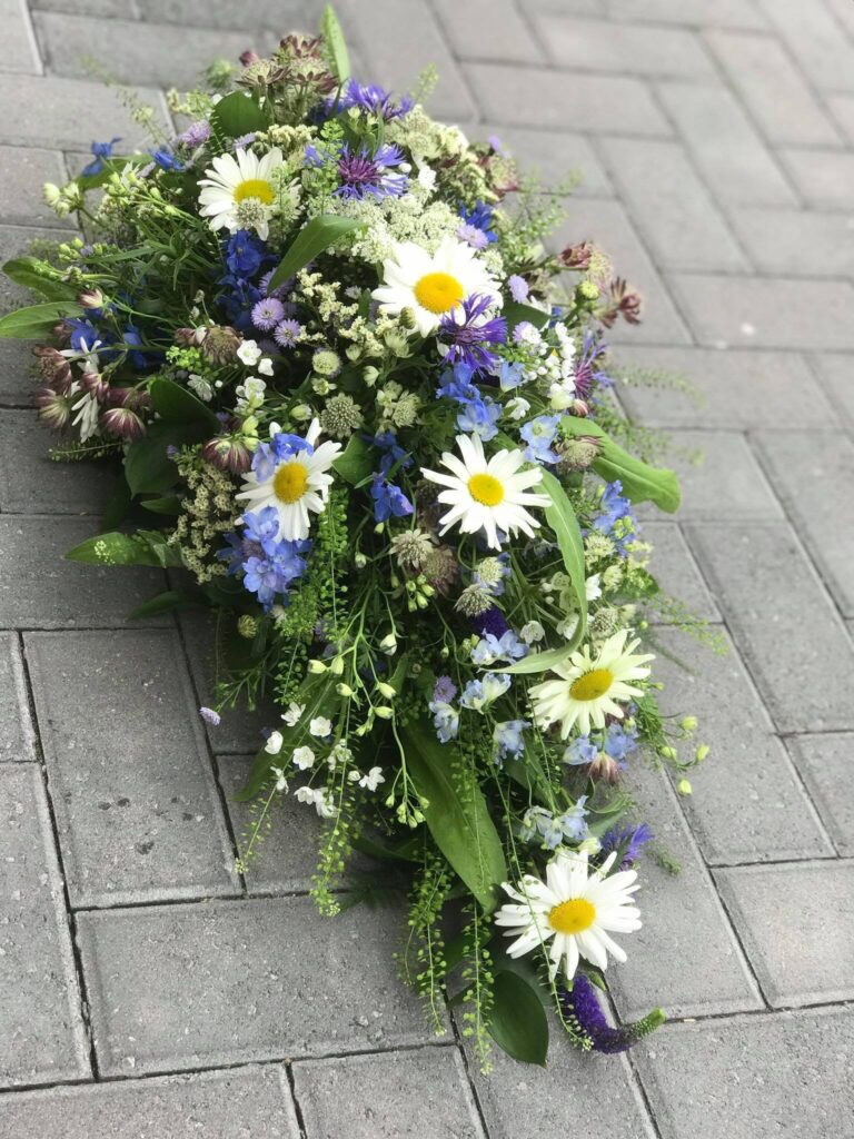 Single Ended Spray - Julie Nicholas Florist